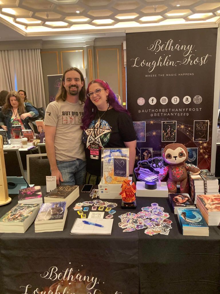 How TropiCon 2024 went! – Author Bethany Loughlin-Frost